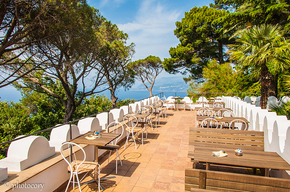 Capri terrace | PhotoCory