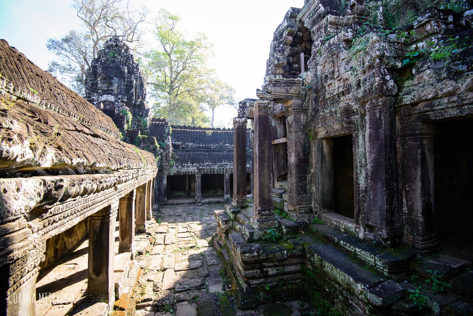 Bayon – the temple of 216 faces at Angkor, Cambodia | PhotoCory