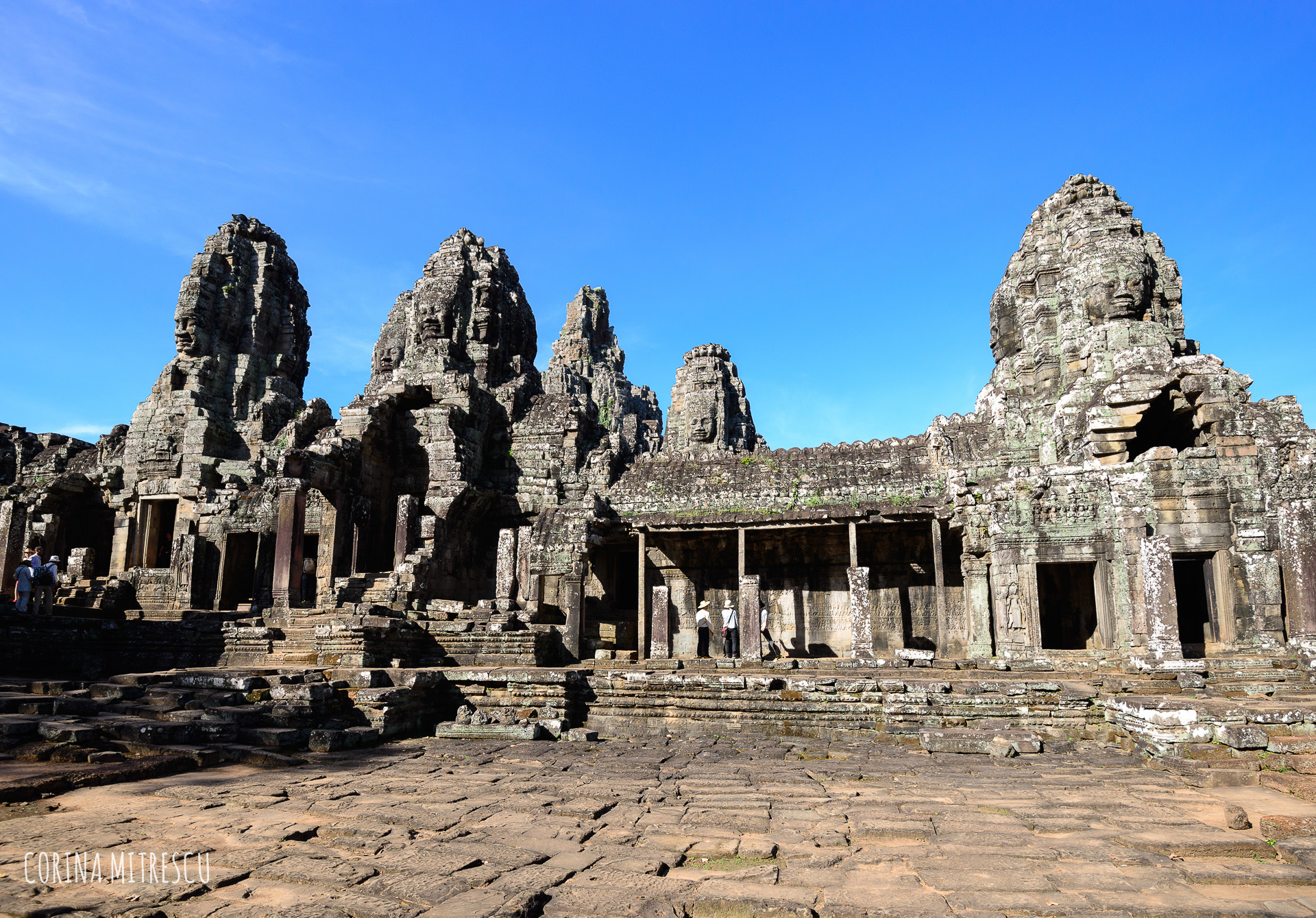 Bayon – the temple of 216 faces at Angkor, Cambodia | PhotoCory